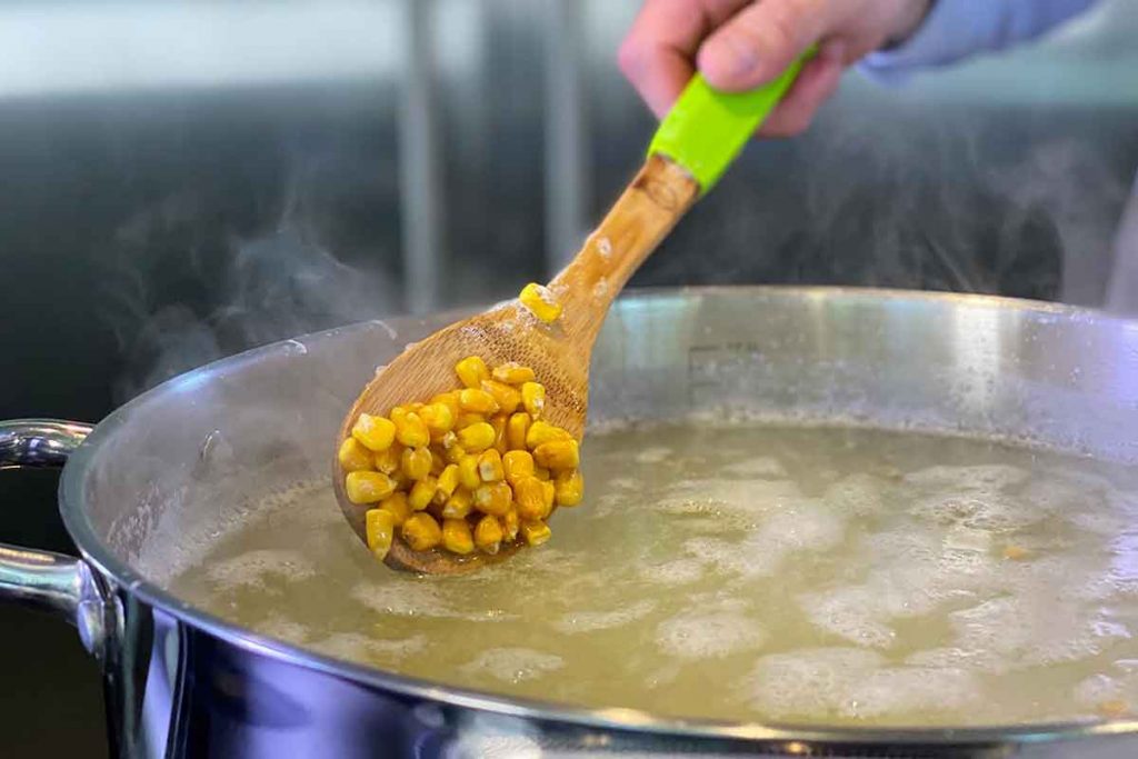 Nixtamalización, ancestral técnica culinaria que perdura