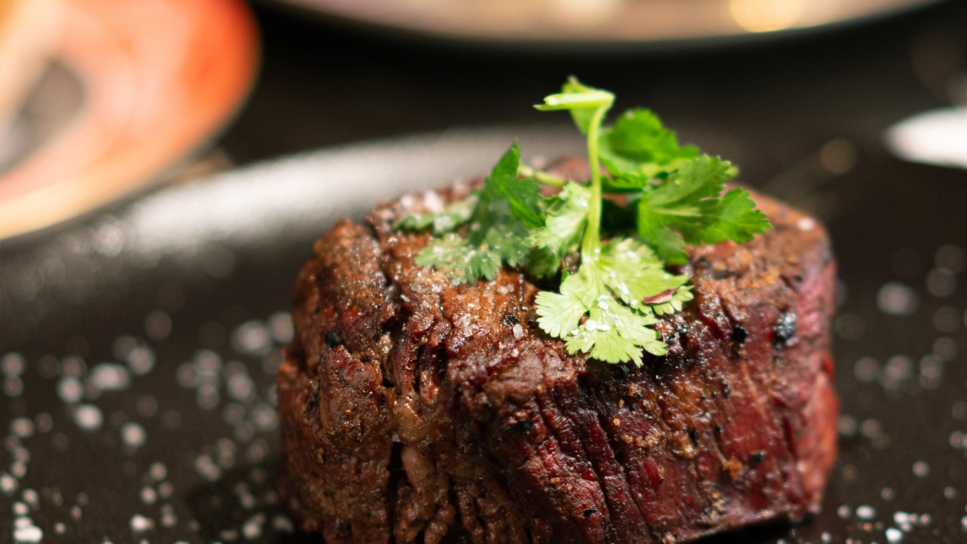 Colmillo, un restaurante que trata a la carne como se merece