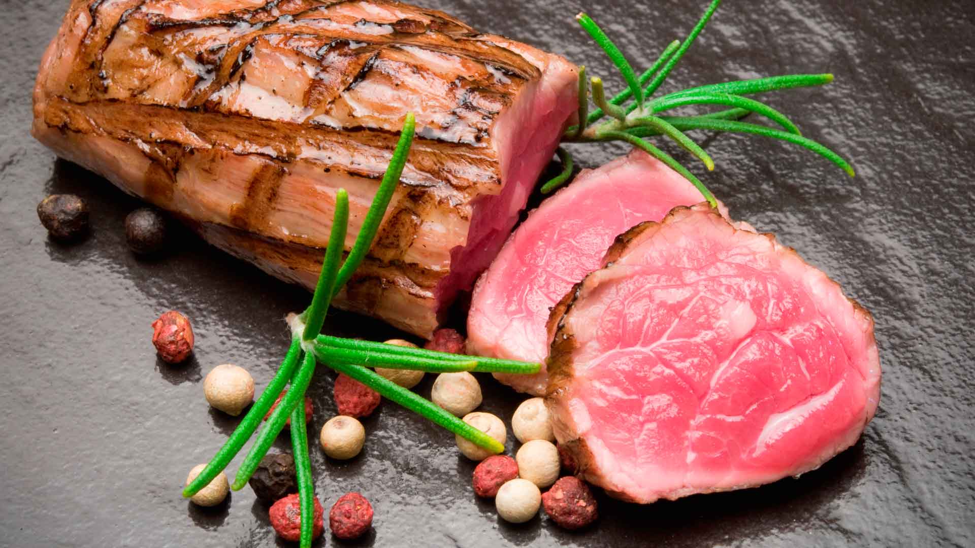 Prepara solomillo de res con mermelada: Un plato de estrella Michelin